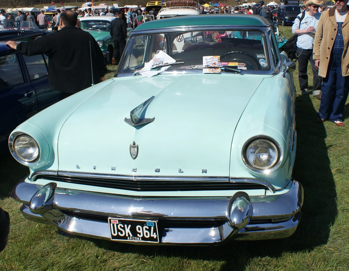 Lincoln Capri | Classic Cars Wiki | Fandom