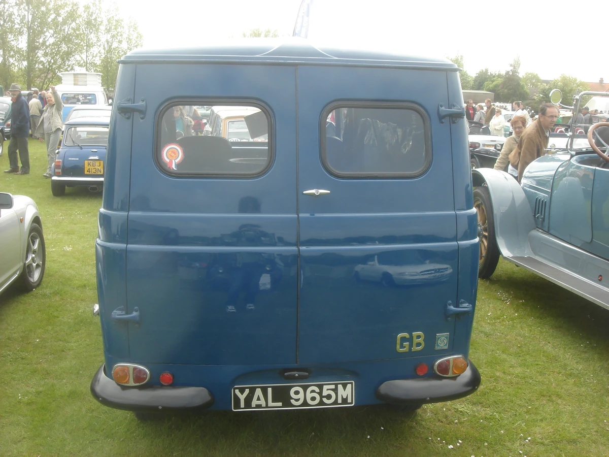 Morris Commercial J4 | Classic Cars Wiki | Fandom