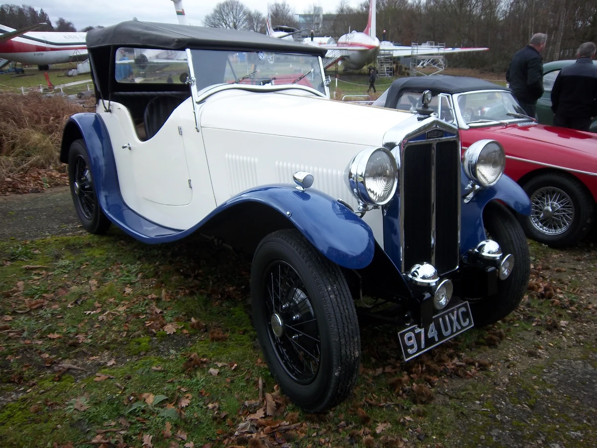 Lanchester 10 | Classic Cars Wiki | Fandom
