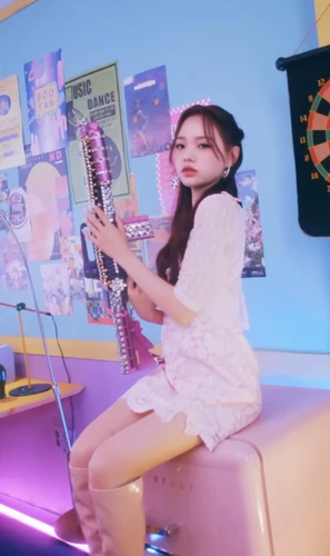 Boeun/CLASS:y Universe Character | CLASSY Wiki | Fandom