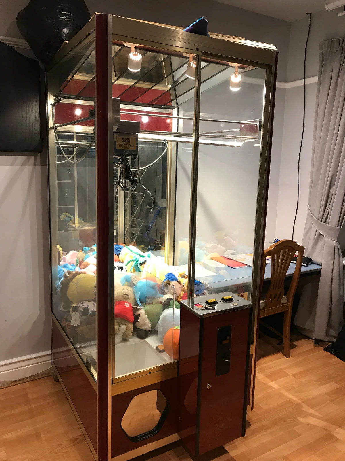 Topper Crane | Claw Machine Wiki | Fandom