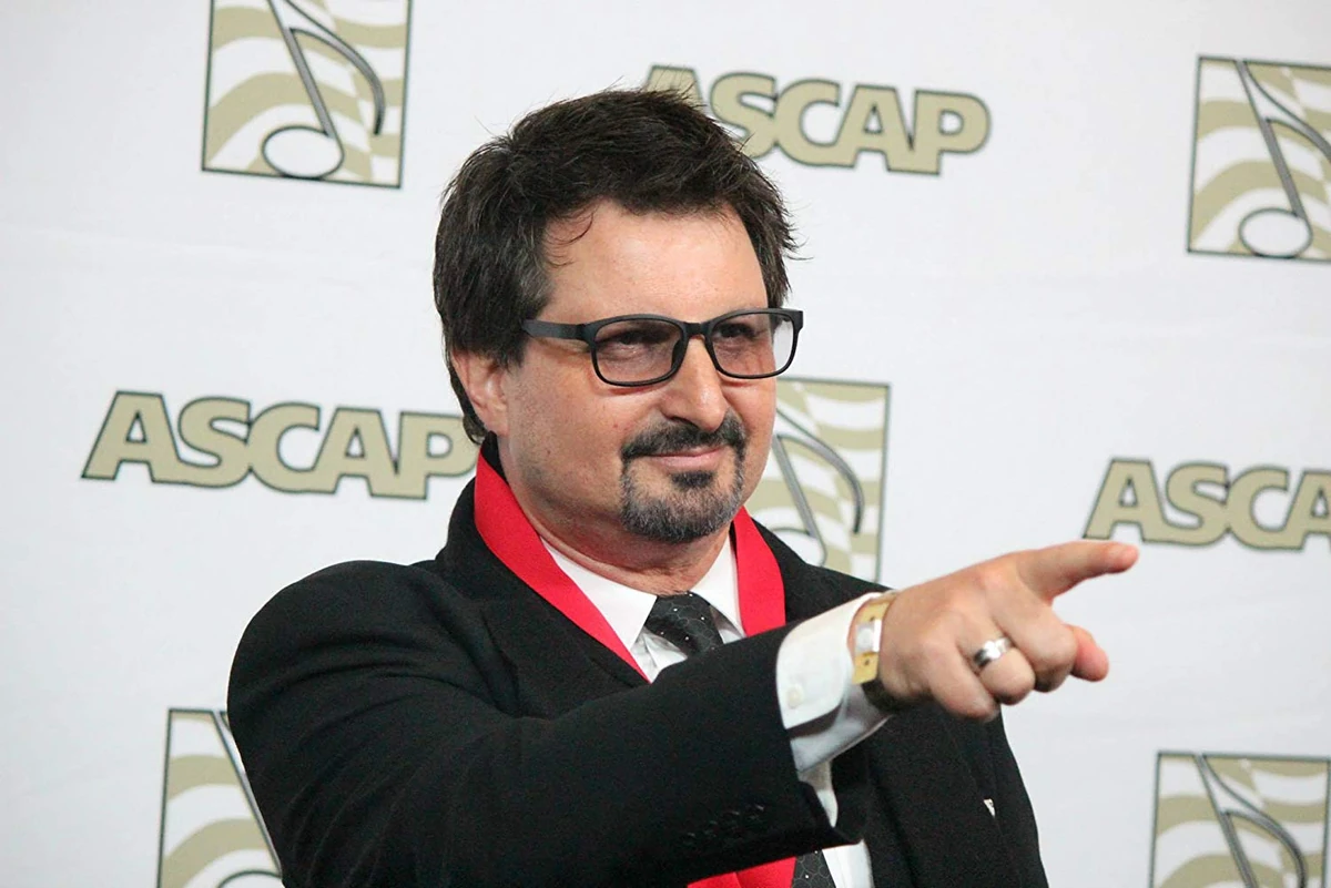 Jeff Rona | Claws Wiki | Fandom