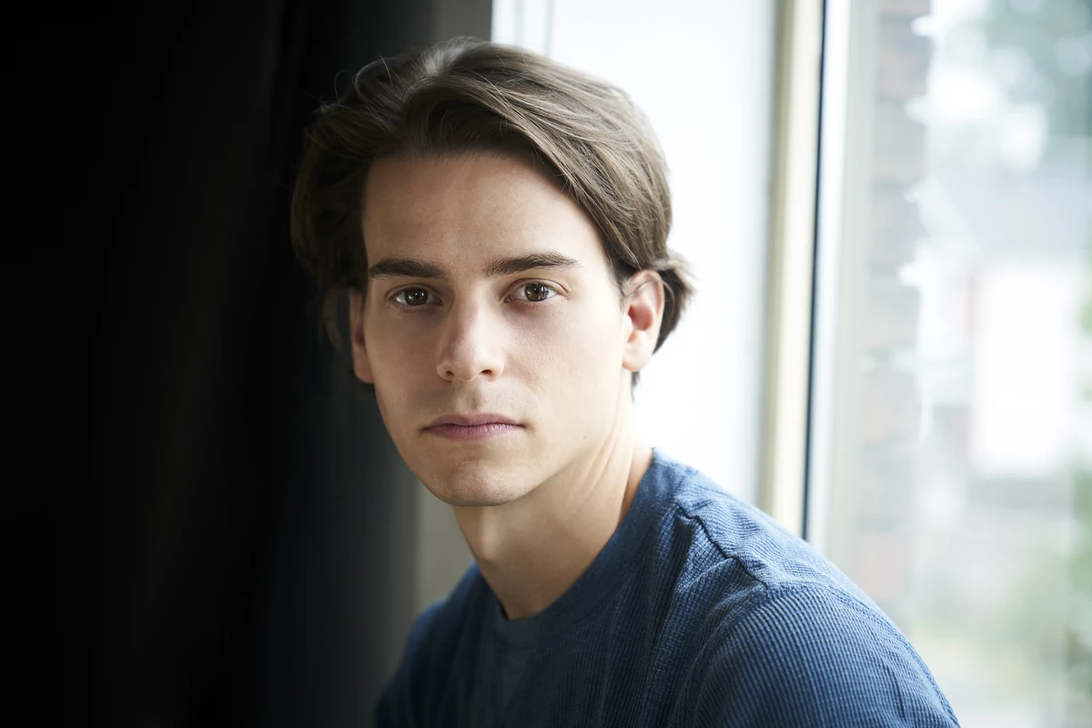 Adam Sanders | Clifford the Big Red Dog Wiki | Fandom