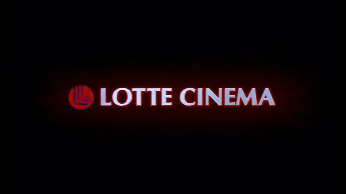 Logotipo Del Cine Lotte Lotte Werd Dolverliefd Op De Italiaanse Fabio