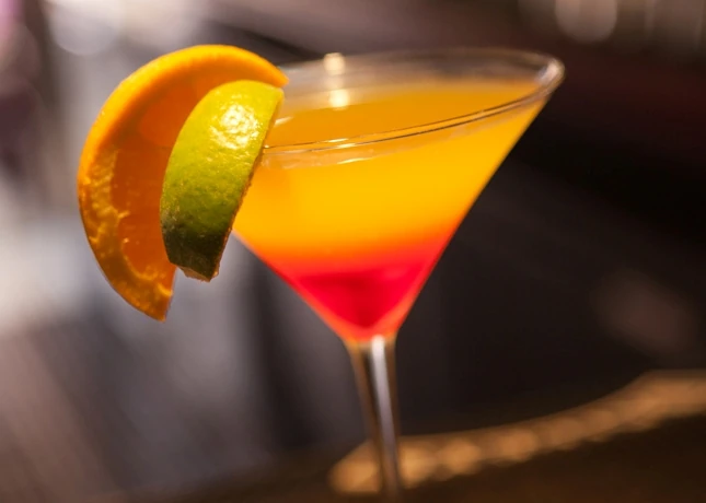 Sunset Martini | Cocktails Wiki | Fandom