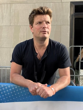 Phil Harvey | Coldpedia, the Coldplay Wiki | Fandom