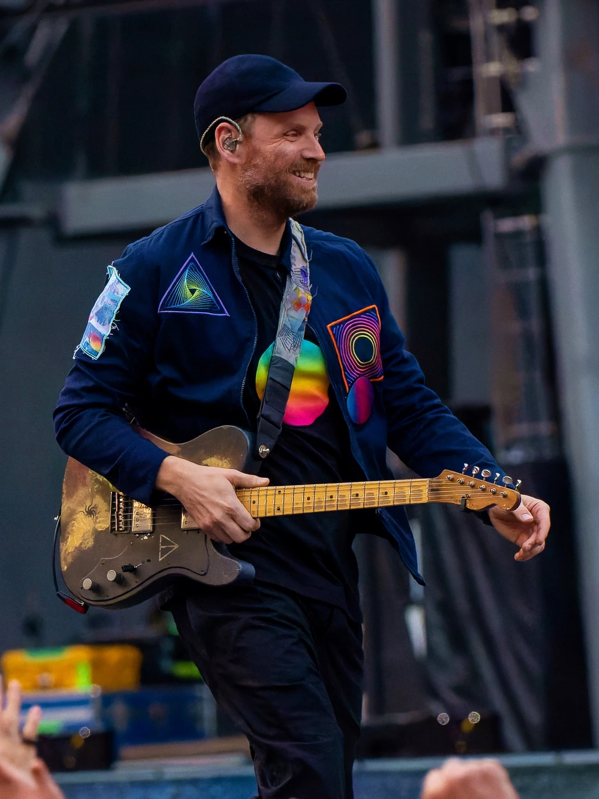 Jonny Buckland | Coldpedia, the Coldplay Wiki | Fandom