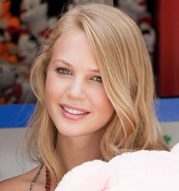 Six Jacobs | Colleen Hoover Wiki | Fandom