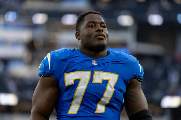 Zion Johnson | American Football Wiki | Fandom