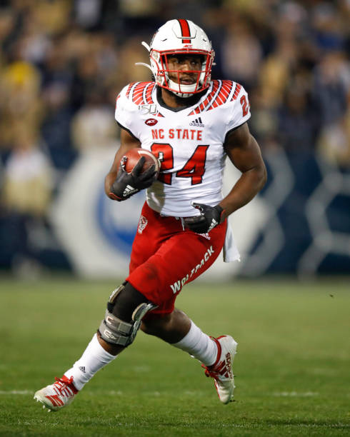 Zonovan Knight | American Football Wiki | Fandom