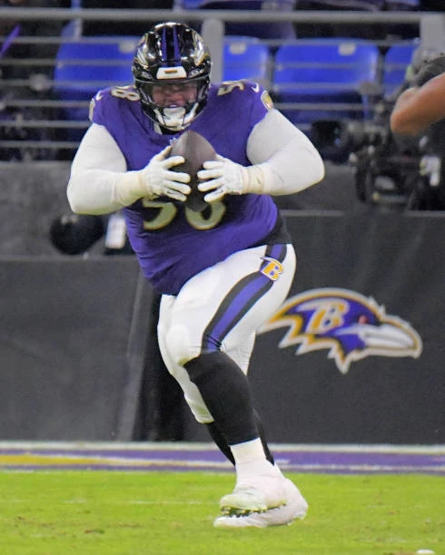 Michael Pierce | American Football Wiki | Fandom