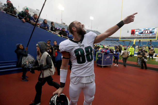 Dallas Goedert | American Football Wiki | Fandom