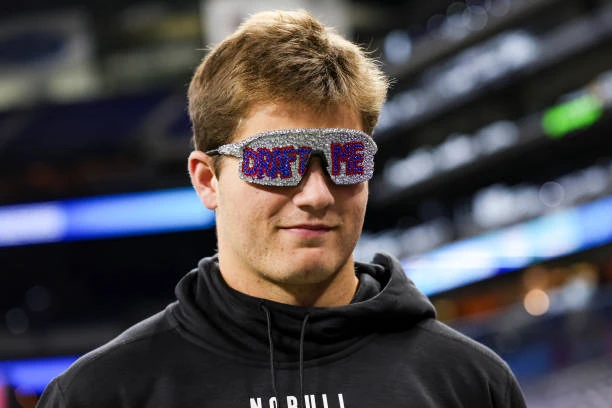 Drake Maye | American Football Wiki | Fandom