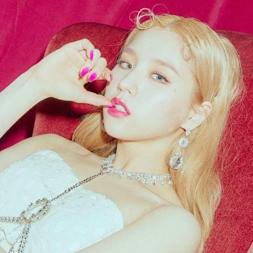 LOONA | Color Coded Stuff Wikia | Fandom