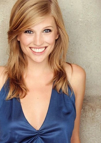 Amanda Lund | Comedy Bang! Bang! Wiki | Fandom