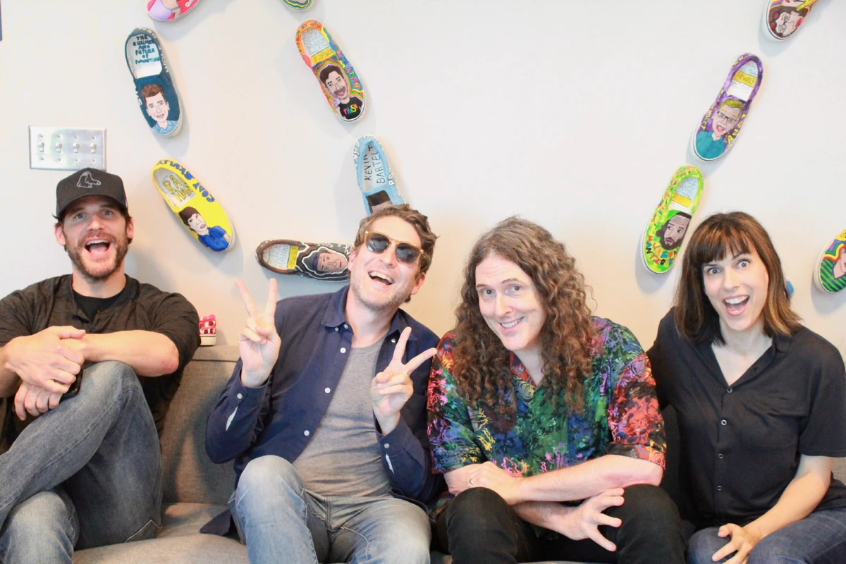 Hey, Keep Readin’ | Comedy Bang! Bang! Wiki | Fandom