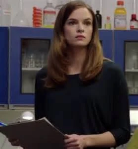 DC COMICS: DC TV Universe bio Caitlin Snow | Comic books in the media ...