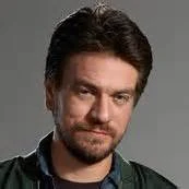 DC COMICS: Constantine bio Chas Chandler | Comic books in the media ...