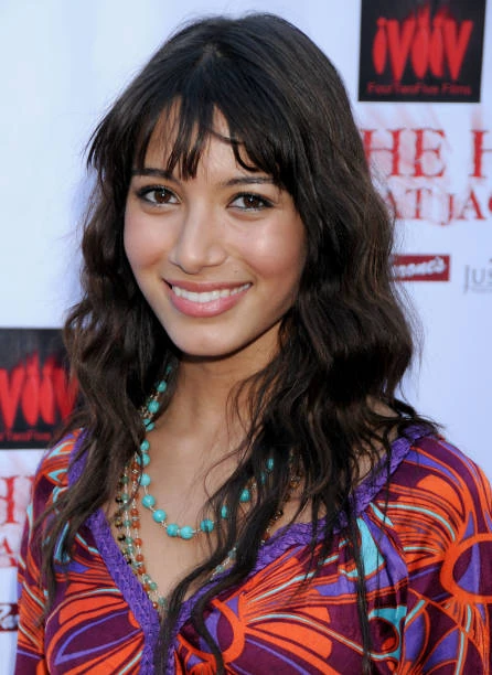 Chantelle Barry | Comicbook Actors Wiki | Fandom