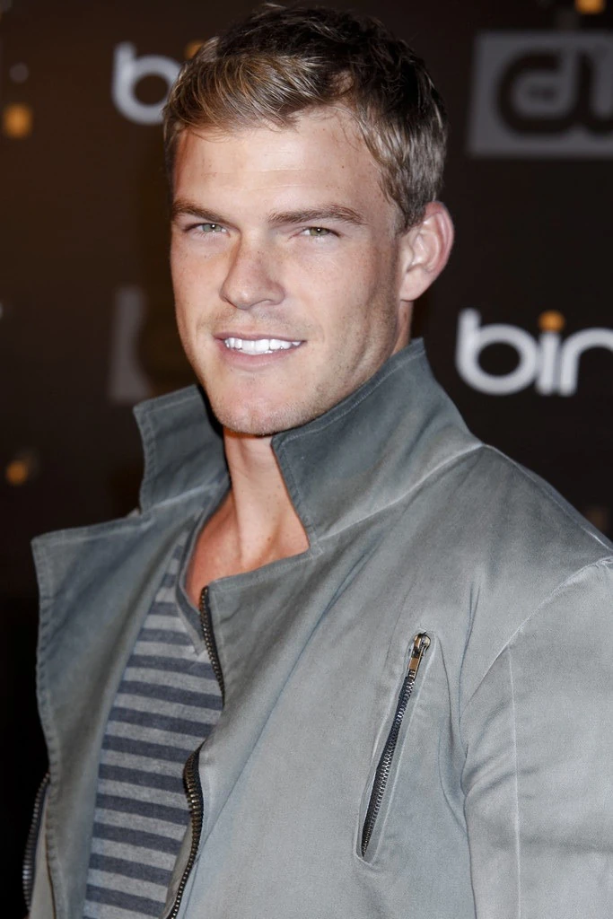 Alan Ritchson | Comicbook Actors Wiki | Fandom