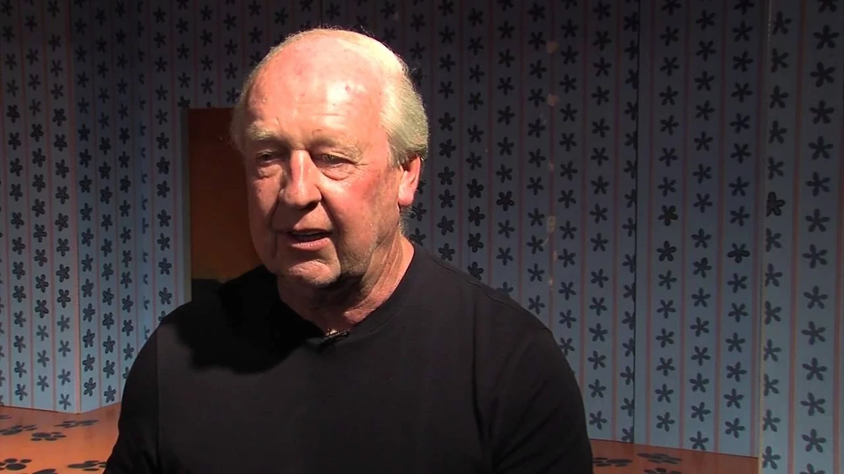 Jim Davis (cartoonist) | Comic Strips Wiki | Fandom