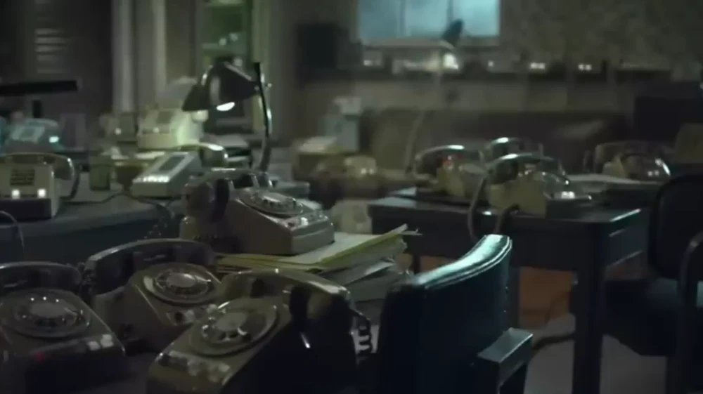 On Hold Music (Discover Card) | TV Commercial Wiki | Fandom