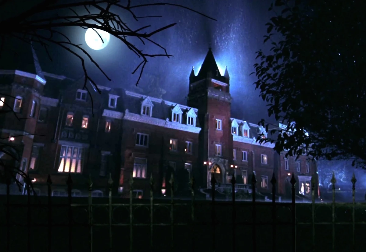 Hawthorne Manor | Community Wiki | Fandom