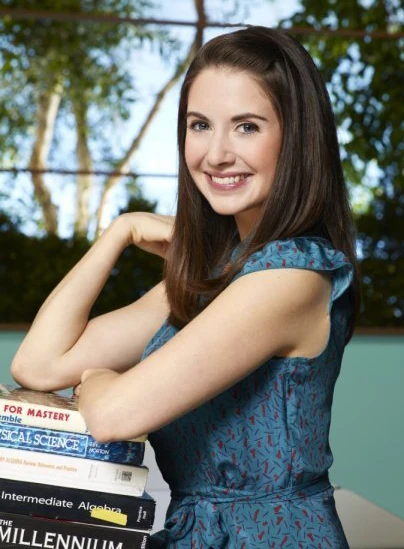 Annie Edison Season Two/Gallery | Community Wiki | Fandom