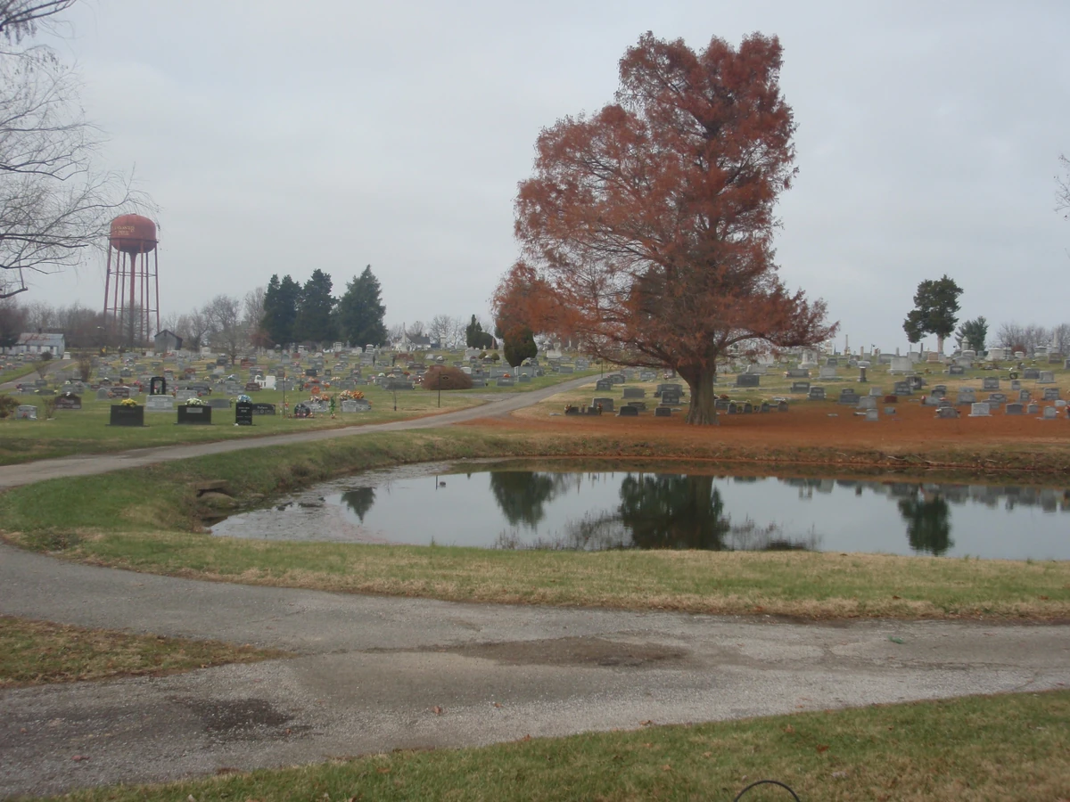 Lancaster Cemetery | Completely Kentucky Wiki | Fandom