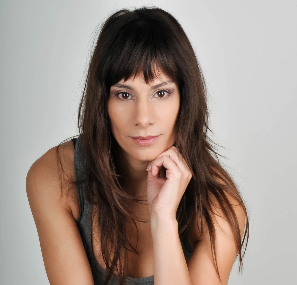 Carla Mendes | Comunidade Dub Wiki | Fandom