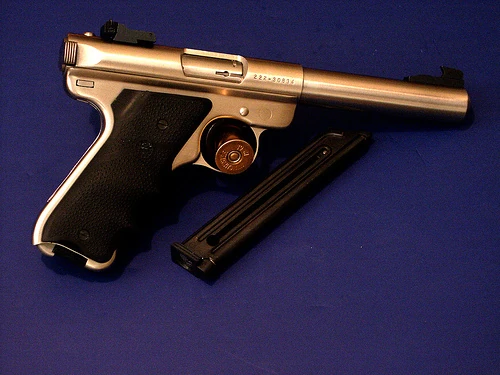 Silenced .22 Pistol | Condemned Wiki | Fandom