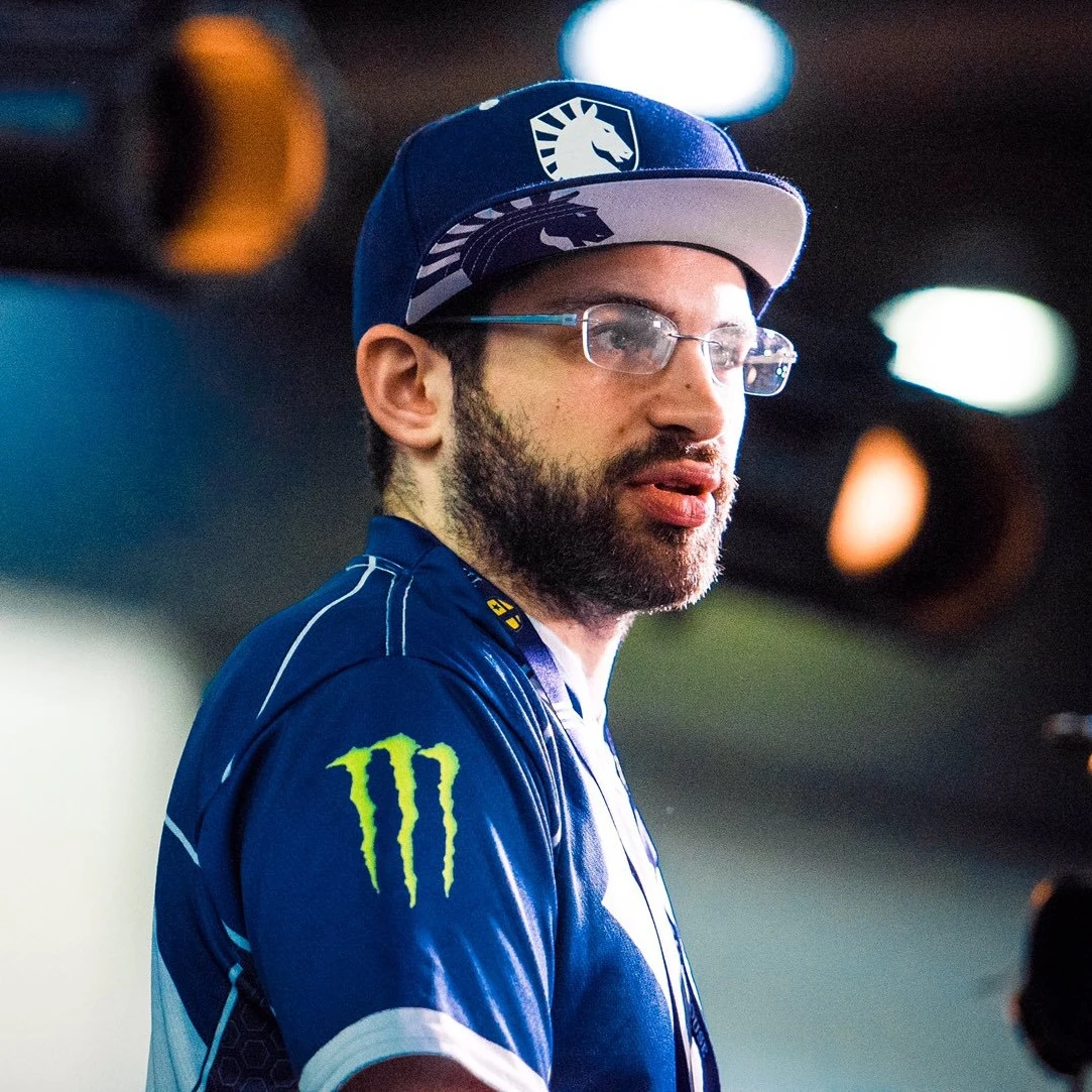 Dabuz | Connerzac Wiki | Fandom