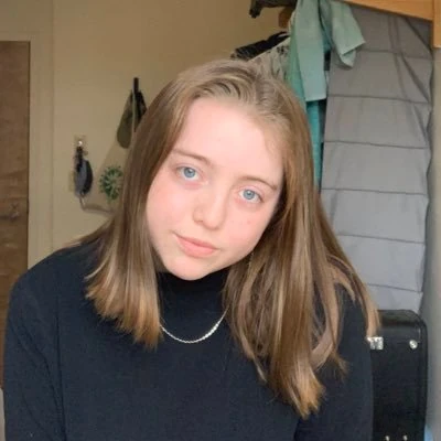 Julia | ConnorEatsPants Enjoyers Wiki | Fandom