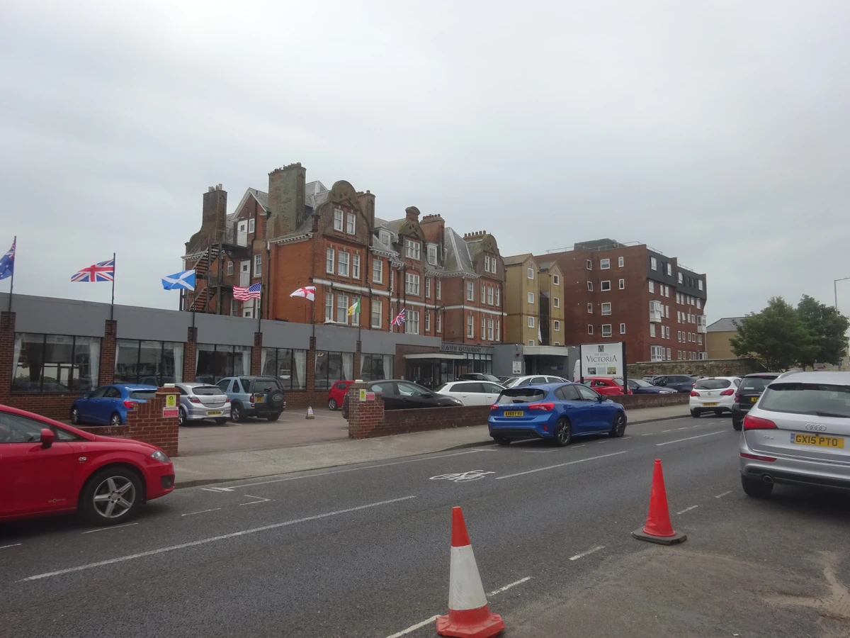Kirkley Cliff Road, Lowestoft, Suffolk | Coronation Street Past And ...
