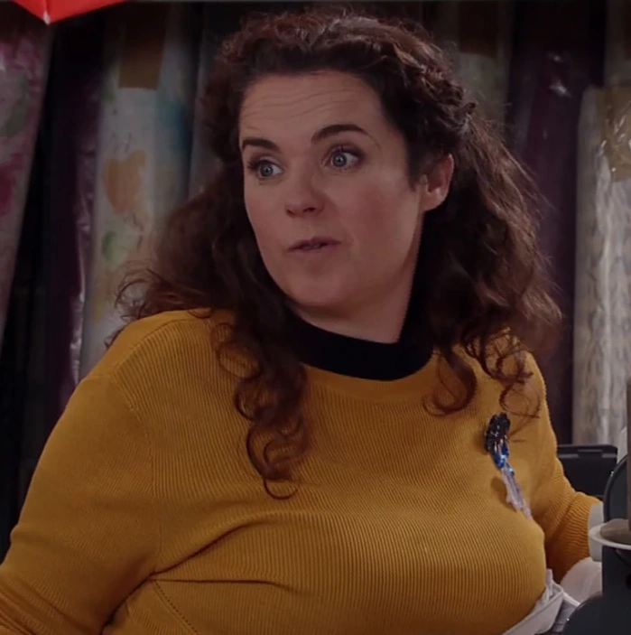 Izzy Armstrong | Coronation Street Past And Present Wiki | Fandom