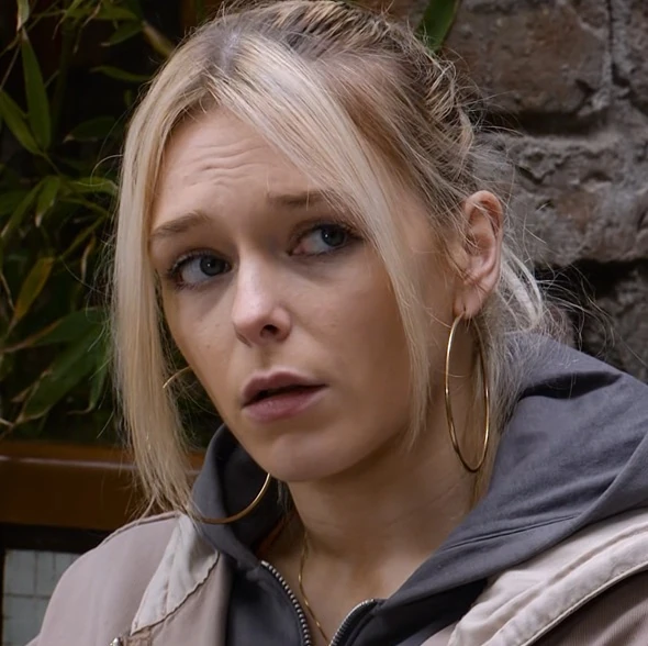 Cait Fitton | Coronation Street Wiki | Fandom