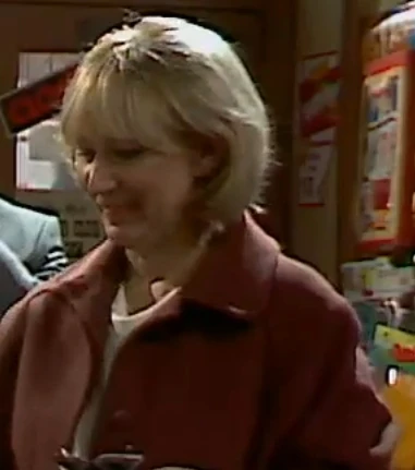 Mrs Fox (1986 character) | Coronation Street Wiki | Fandom