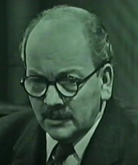 Arthur Chadwick | Coronation Street Wiki | Fandom