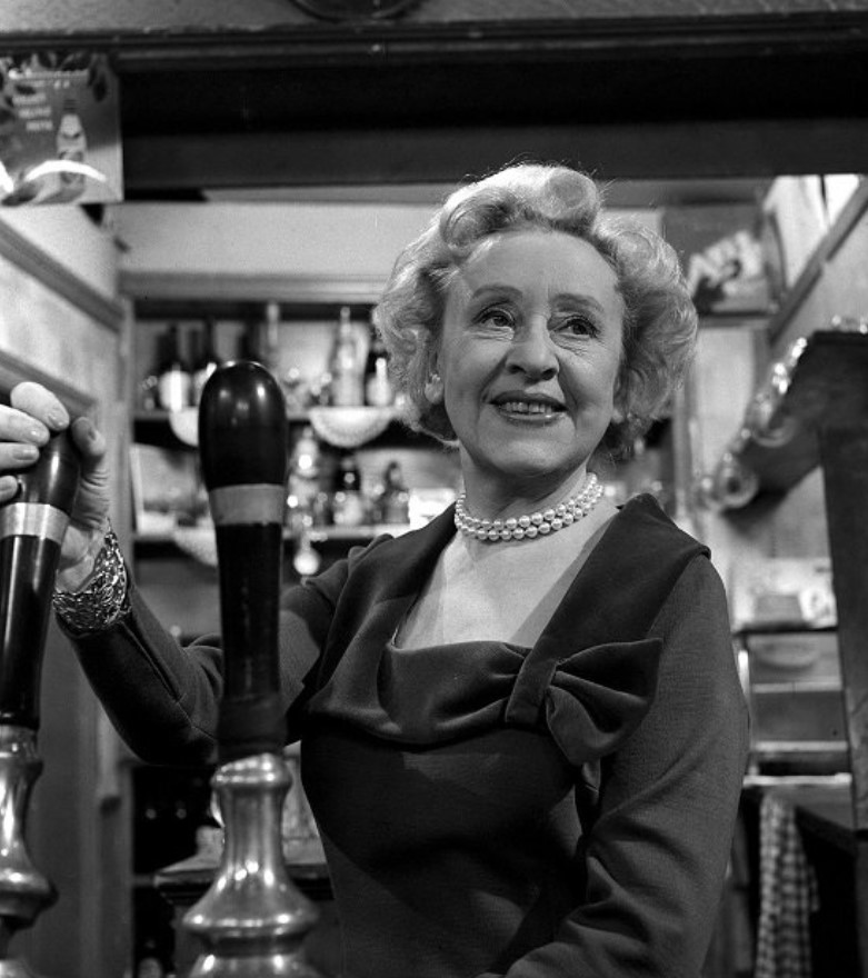 List of Rovers staff | Coronation Street Wiki | Fandom