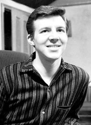 Dennis Tanner | Coronation Street Wiki | Fandom