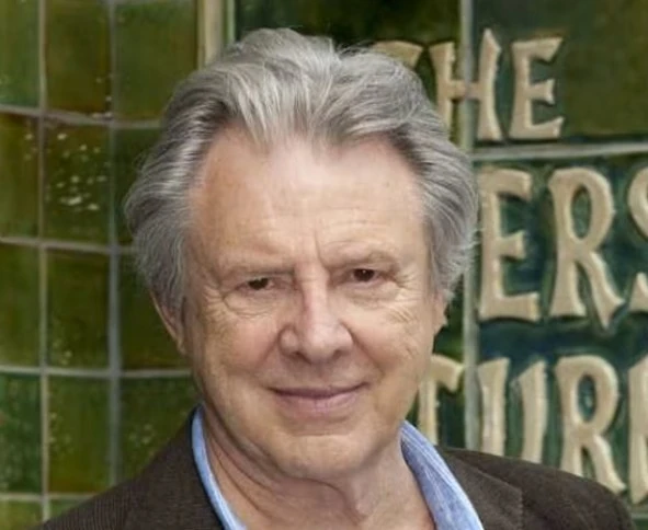 Philip Lowrie | Coronation Street (1960-Today) Wiki | Fandom