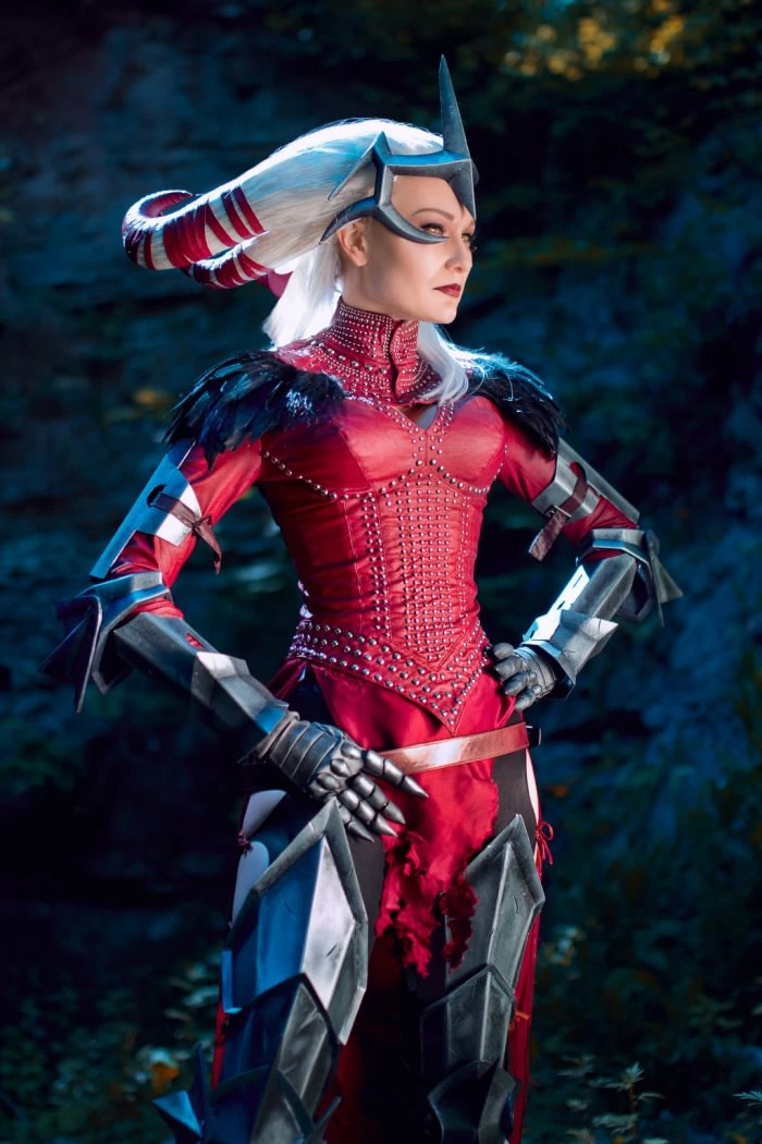 Flemeth | The Cosplay Wiki | Fandom