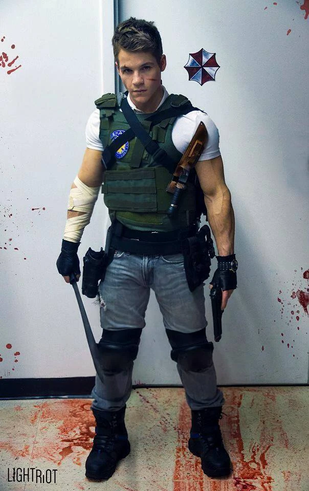 Chris Redfield | The Cosplay Wiki | Fandom