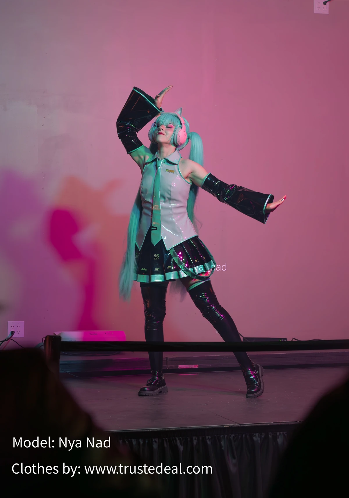 User blog:LindaArt/The Vocaloid Hatsune Miku Cosplay ^^ | The Cosplay ...