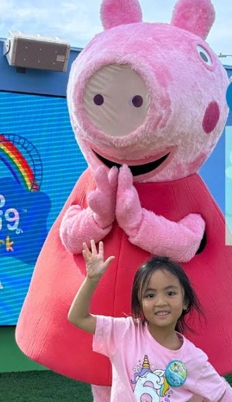 Peppa Pig | Costumed Characters Wiki | Fandom