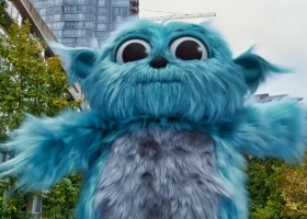 Beebo | Costumed Characters Wiki | Fandom