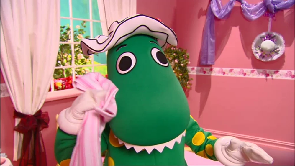 Face Washing | Costumed Characters Wiki | Fandom