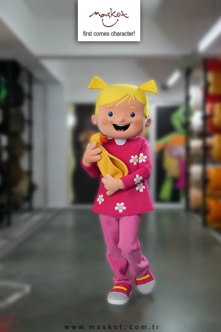 Chloe | Costumed Characters Wiki | Fandom