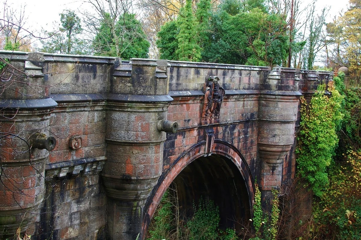 Overtoun Bridge | Creepypasta Wiki | Fandom
