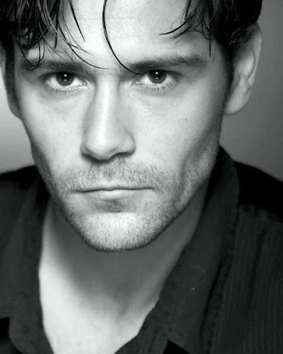 Matt Ryan Actor Young